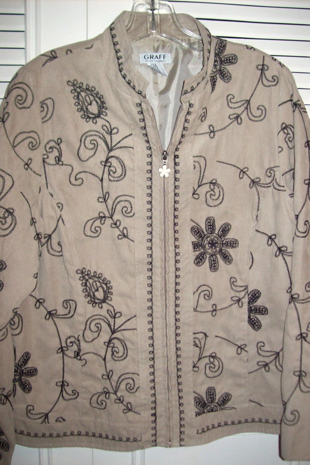 Jacket Medium, Vintage Graff Embroidered Jacket, Zips, All Occasiona ...