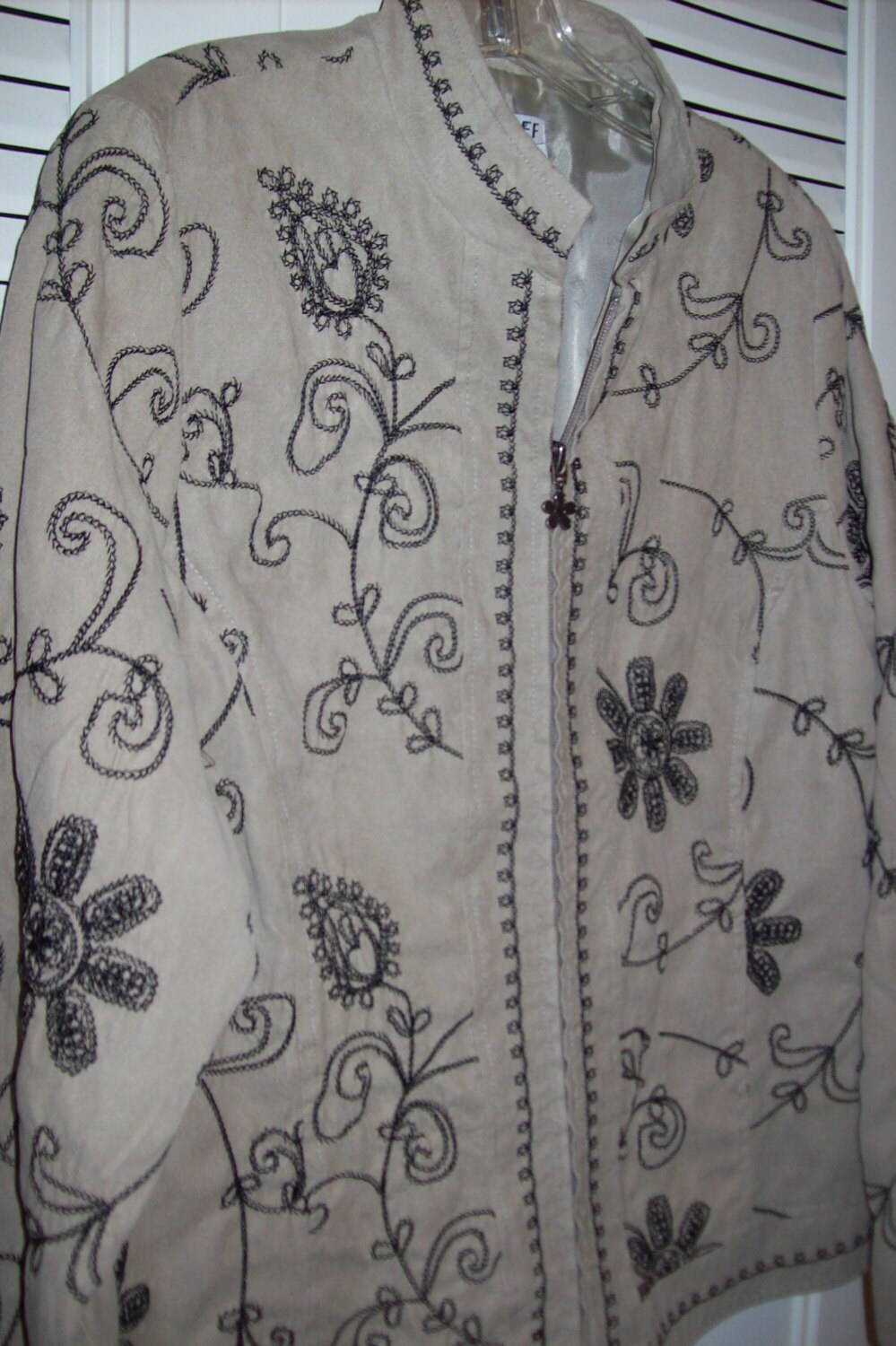 Jacket Medium, Vintage Graff Embroidered Jacket, Zips, All Occasiona ...