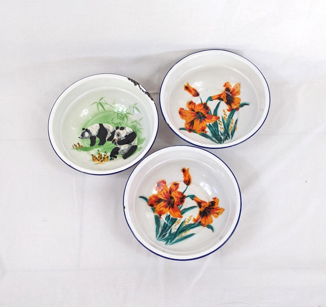 Vintage Enamel Bowls Bumper Harvest Made in China / 1960s Floral Print ...