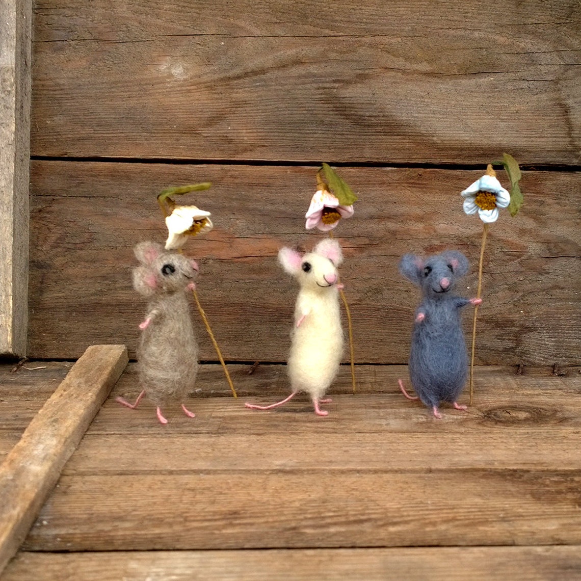 Felt Toy Miniature Mice Brown Gray White Mouse With Flower Mini Wool ...