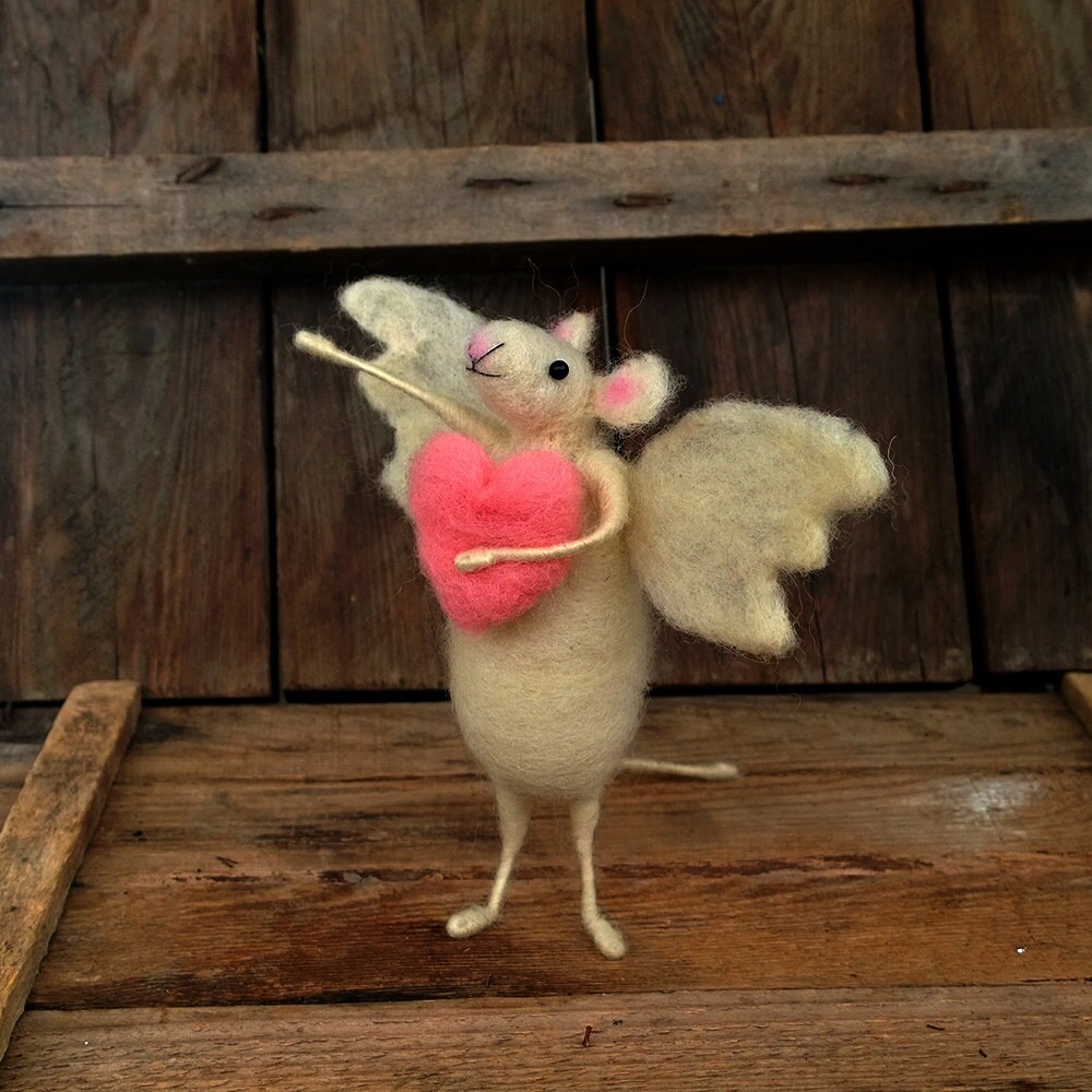 Felt Mouse Angel Pink Heart Valentine's Day Gift Miniature - Etsy
