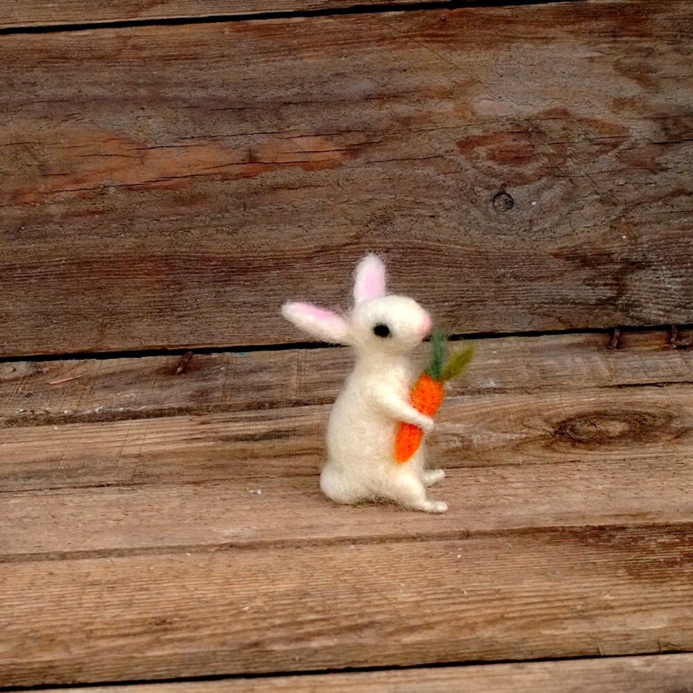 Felt Bunny Miniature Animal Easter Decoration Bunny and Carrot - Etsy