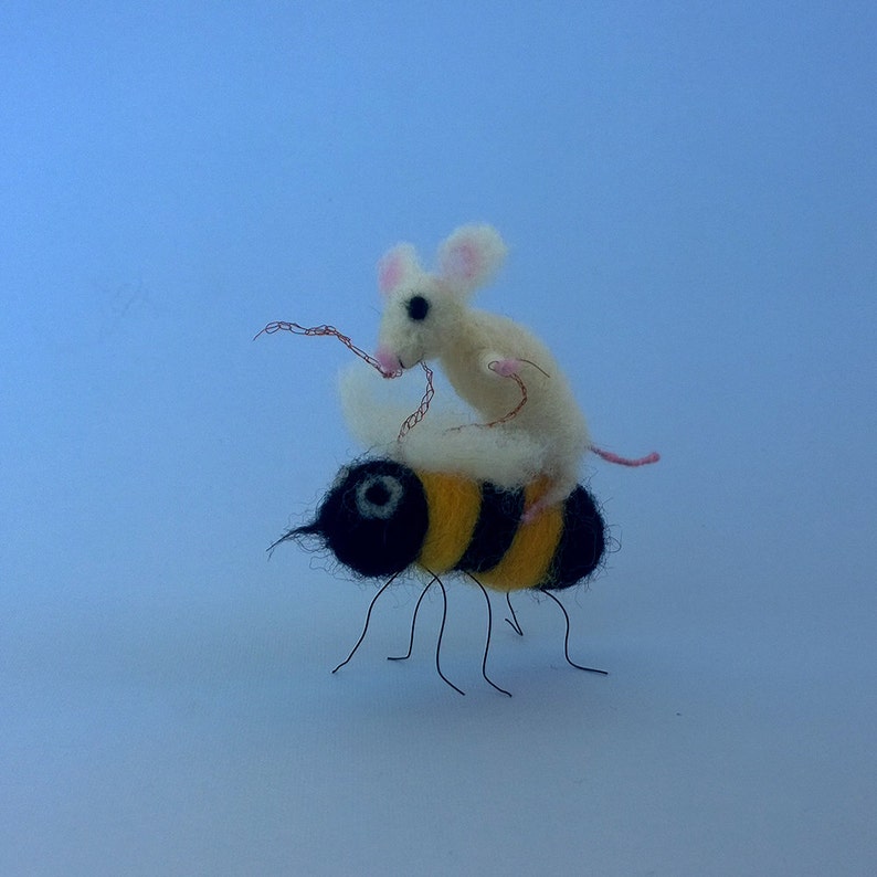 Miniature Felt Mouse Riding Bumble Bee Needle Felt Whimsical - Etsy