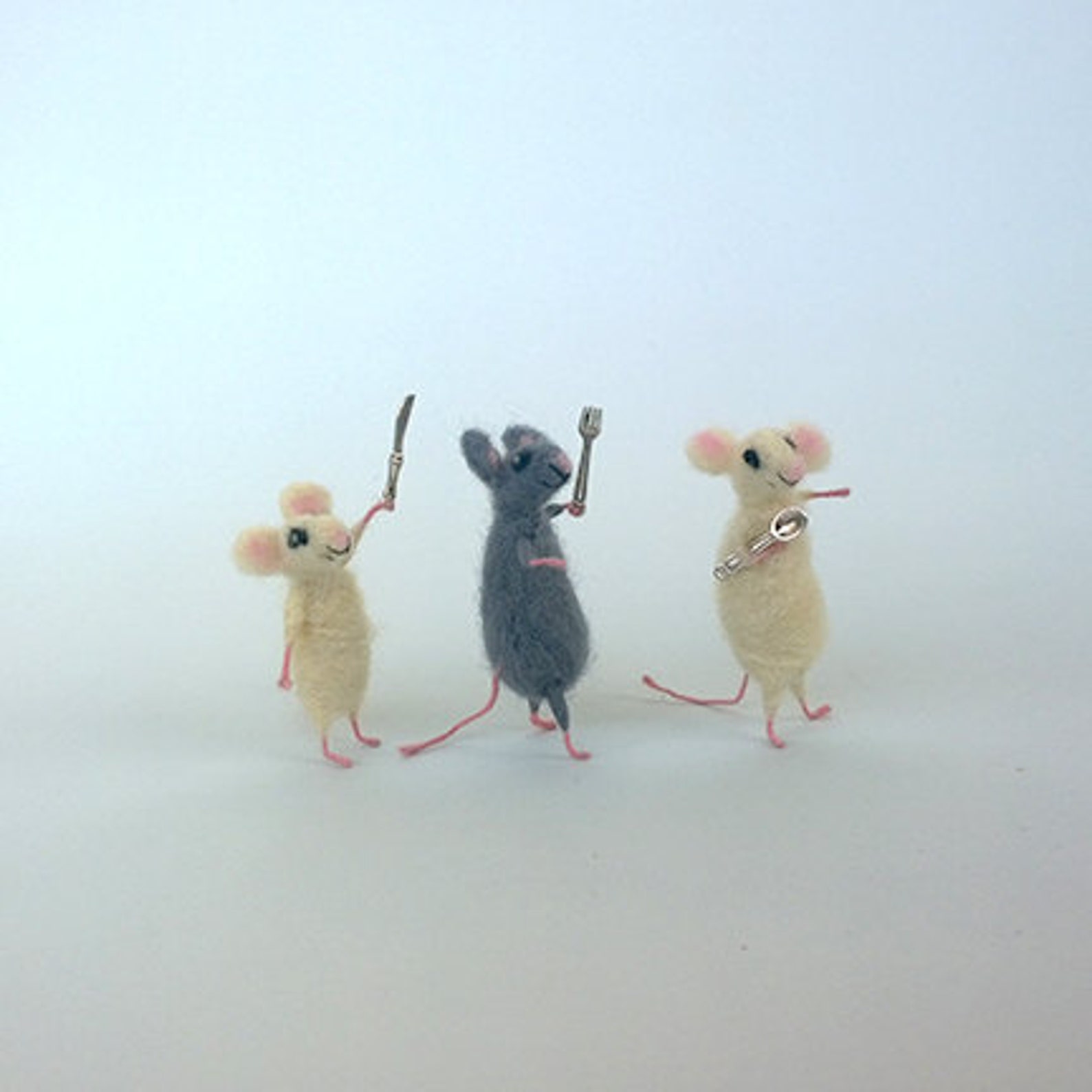 Felt Miniature Hungry Mice Woolen Mouse Fork, Spoon, Knife Mini Funny ...