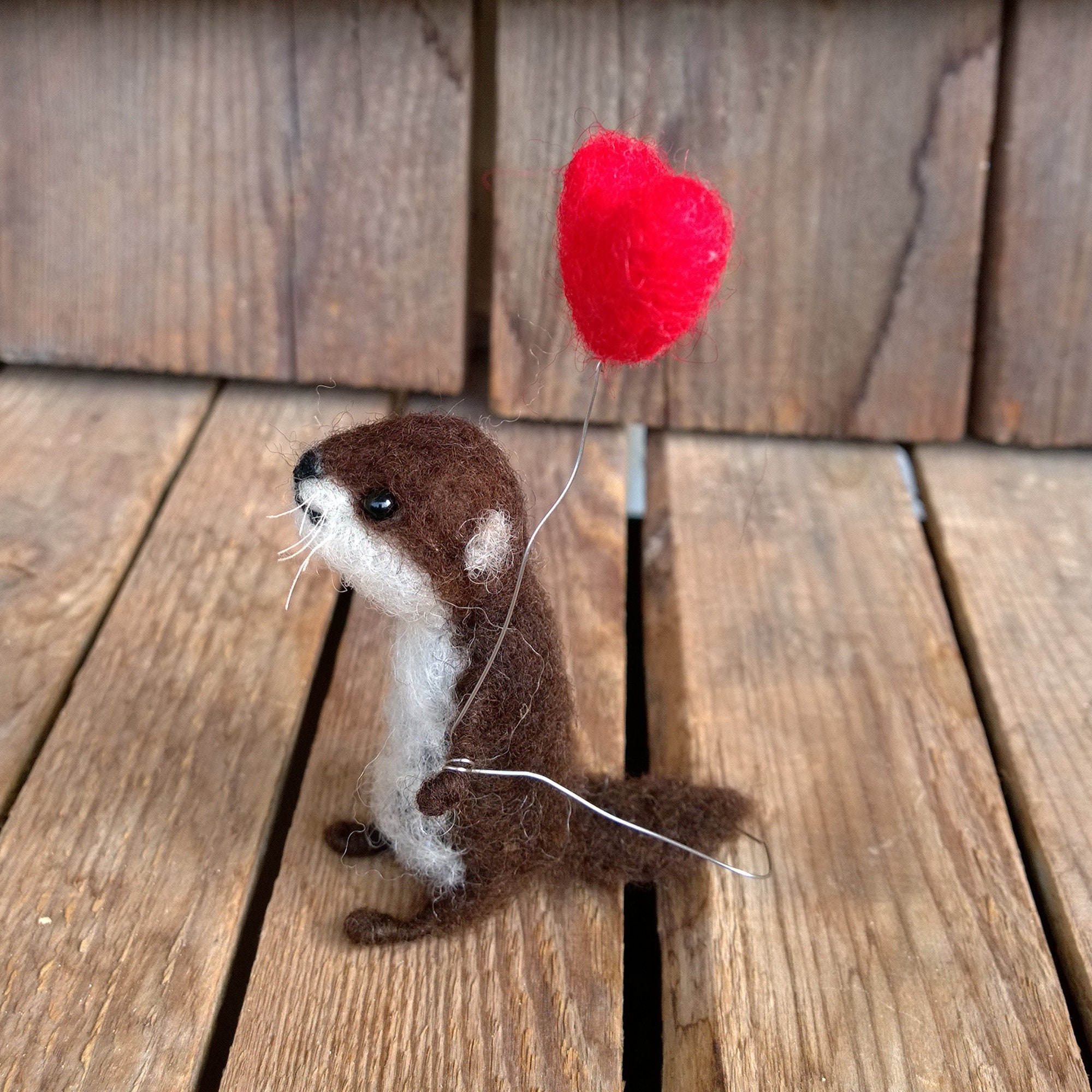 Valentines Day Gift Otter With Red Heart Balloon Woolen | Etsy