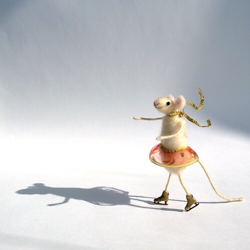Ice Skating Felt Mouse Skater Figurine Cute Needle Felt Mouse - Etsy