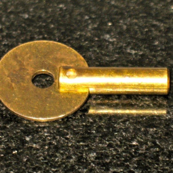 Vintage Clock Key - Etsy