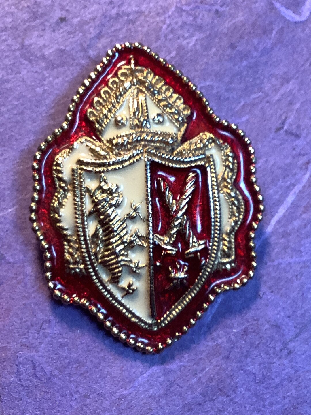 Large Red Enamel Shield Crest Brooch Signed Carol Dauplaise - Etsy