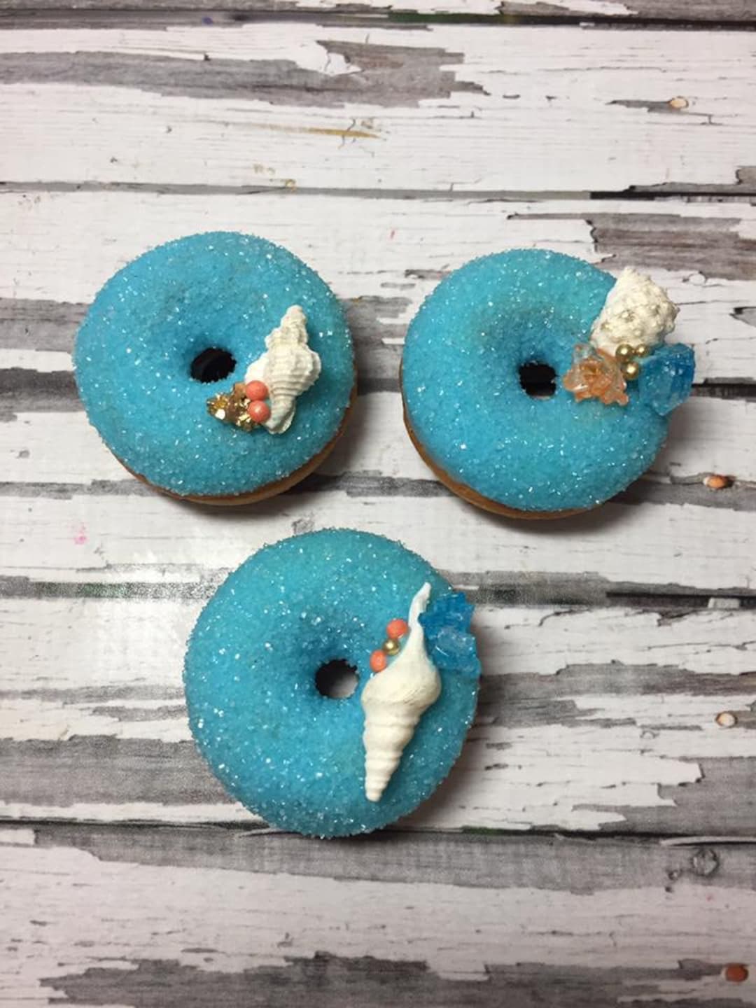 12 Beach Mermaid Theme Party Sweets Table Treats Sea Shell Mini Donuts ...