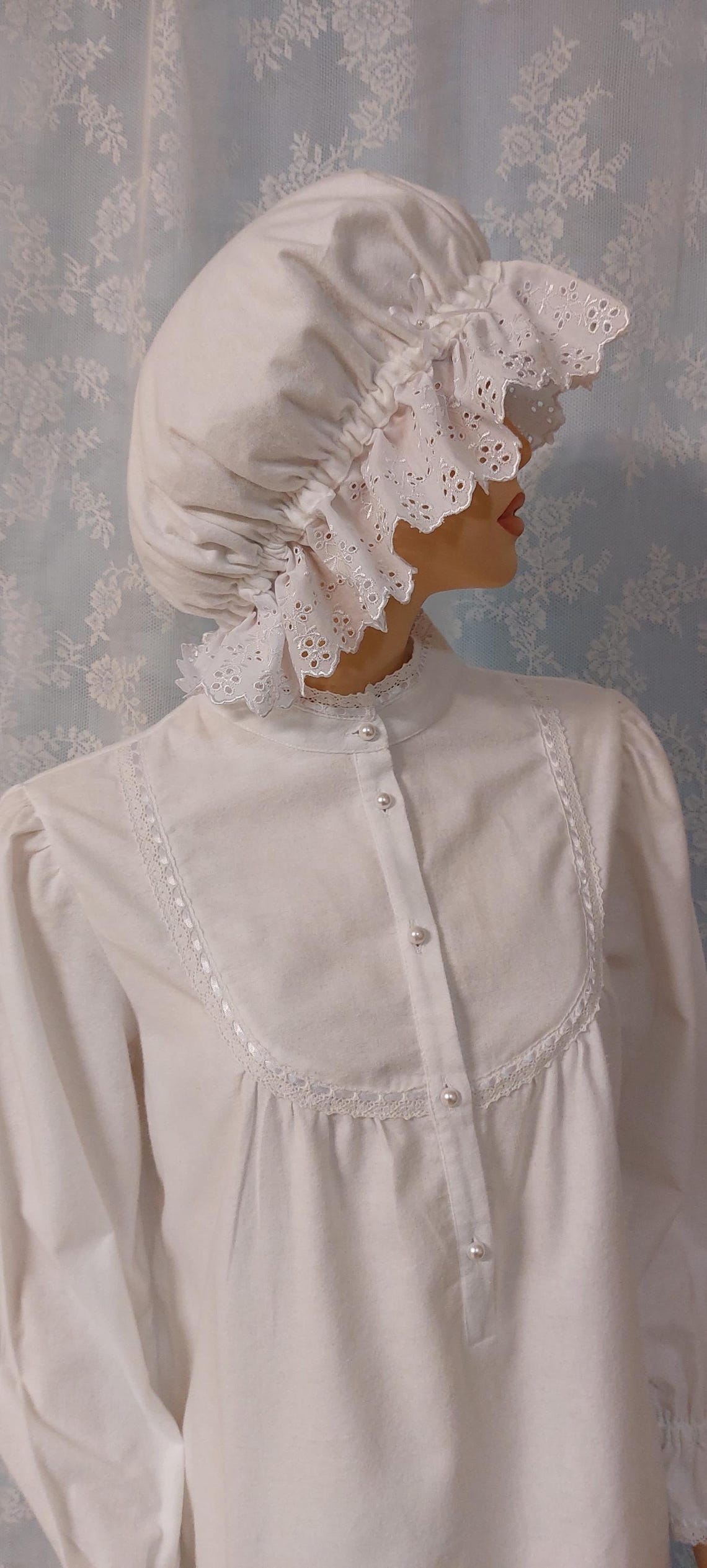 Vintage Long White Flannel Nightgown and Hat | Yerushalayma - Etsy
