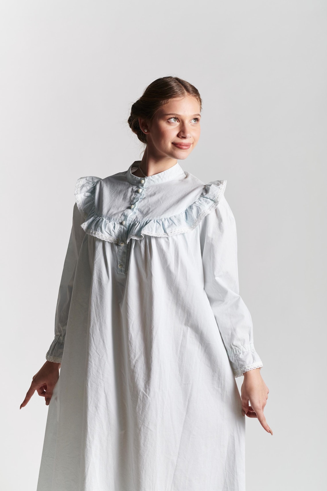 Vintage Style Long Nightgown, Little House on the Prairie Era ...