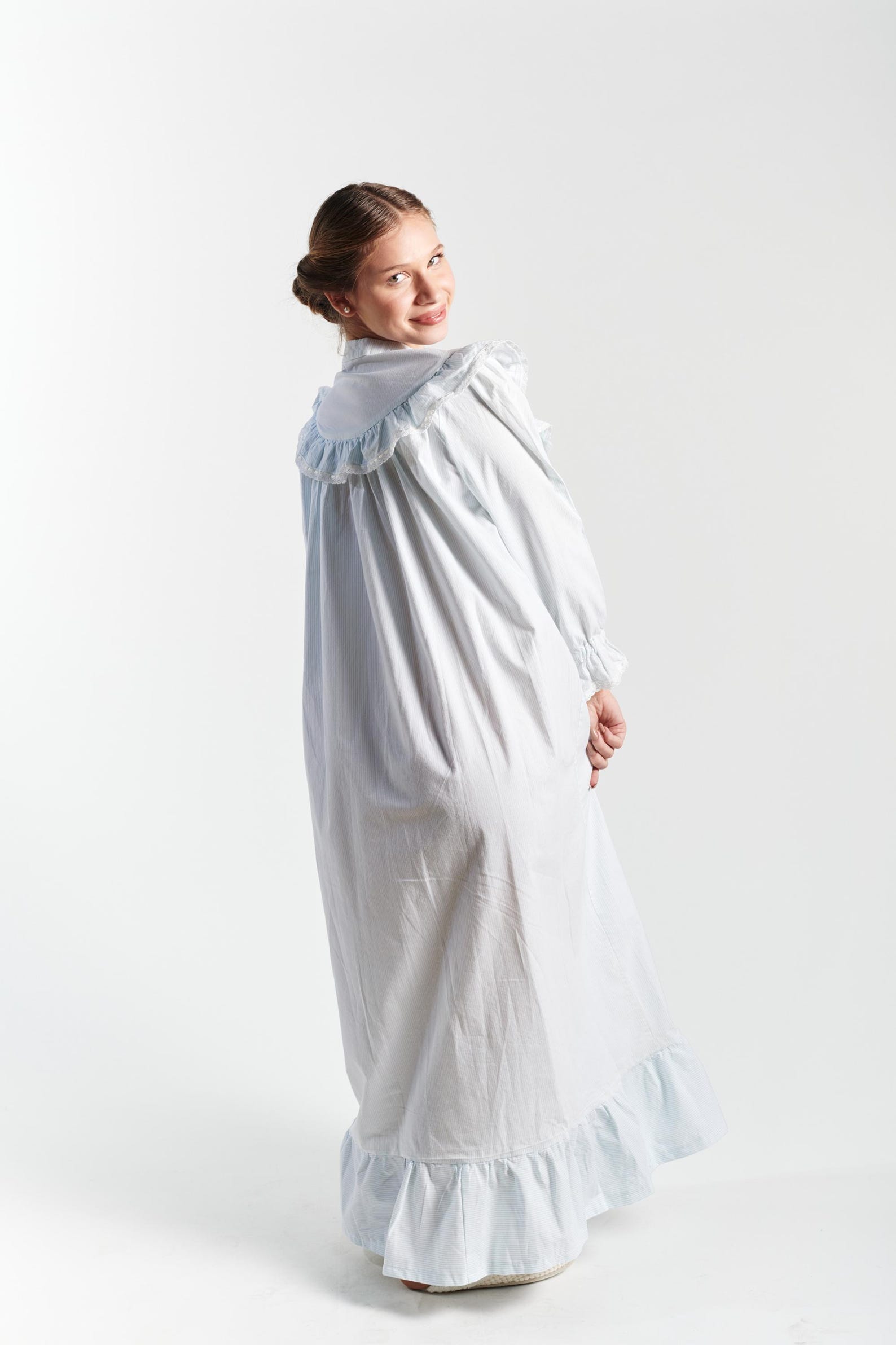 Vintage Style Long Nightgown, Little House on the Prairie Era ...