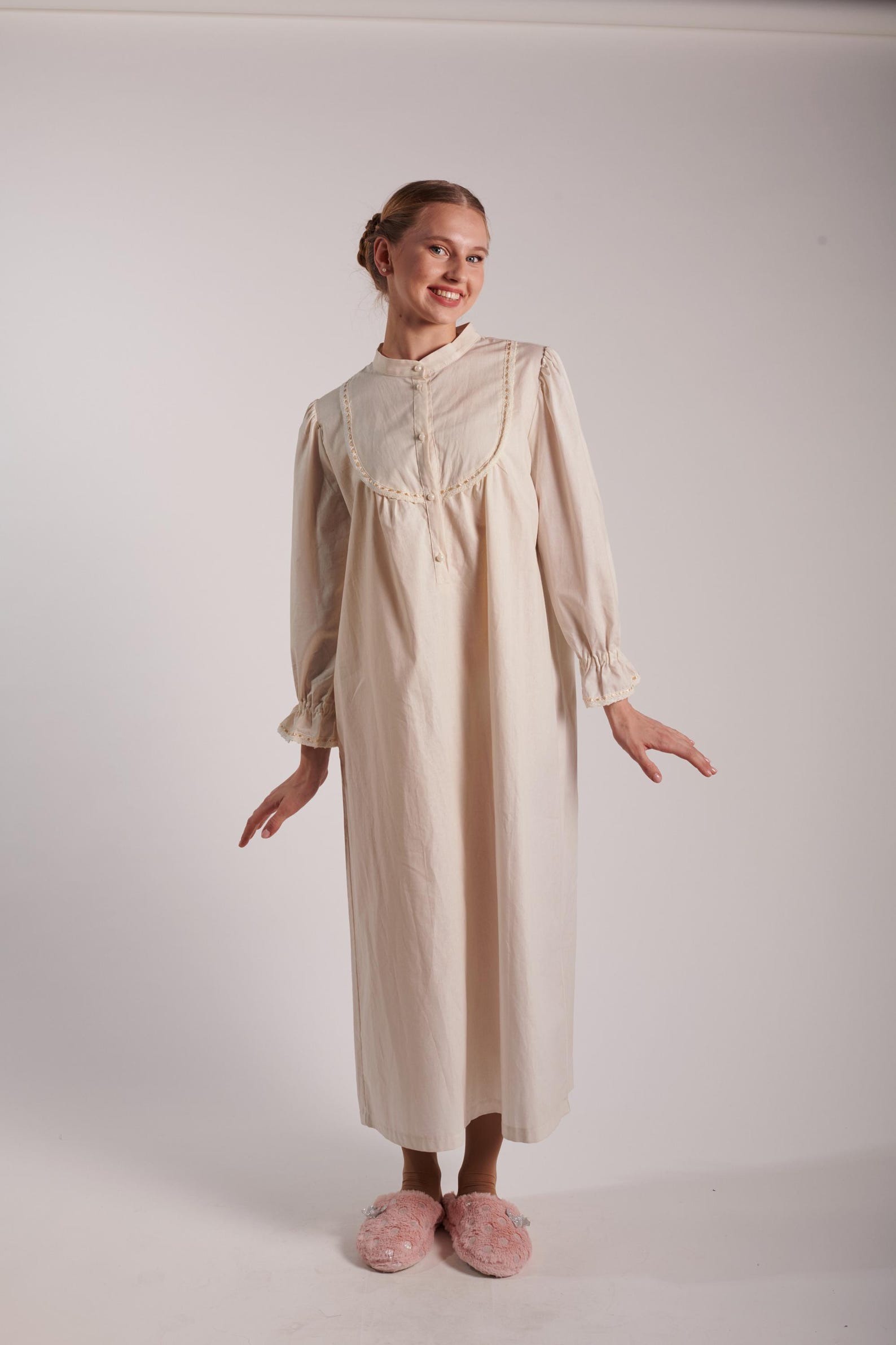 A Boutique Beige Vintage Long Cotton Nightgown With a Hat ...