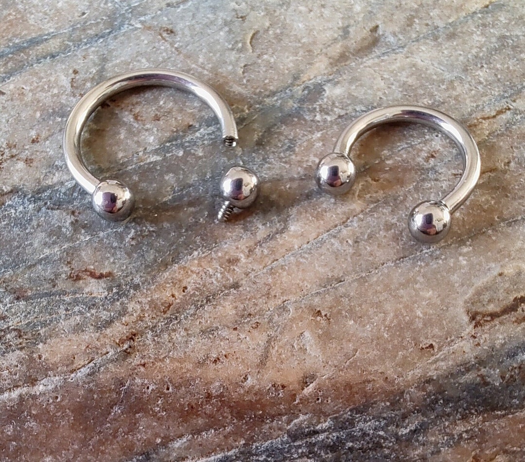 16g Internally Titanium Threaded Horse Shoe Barbell, 8mm Septum, 10mm ...