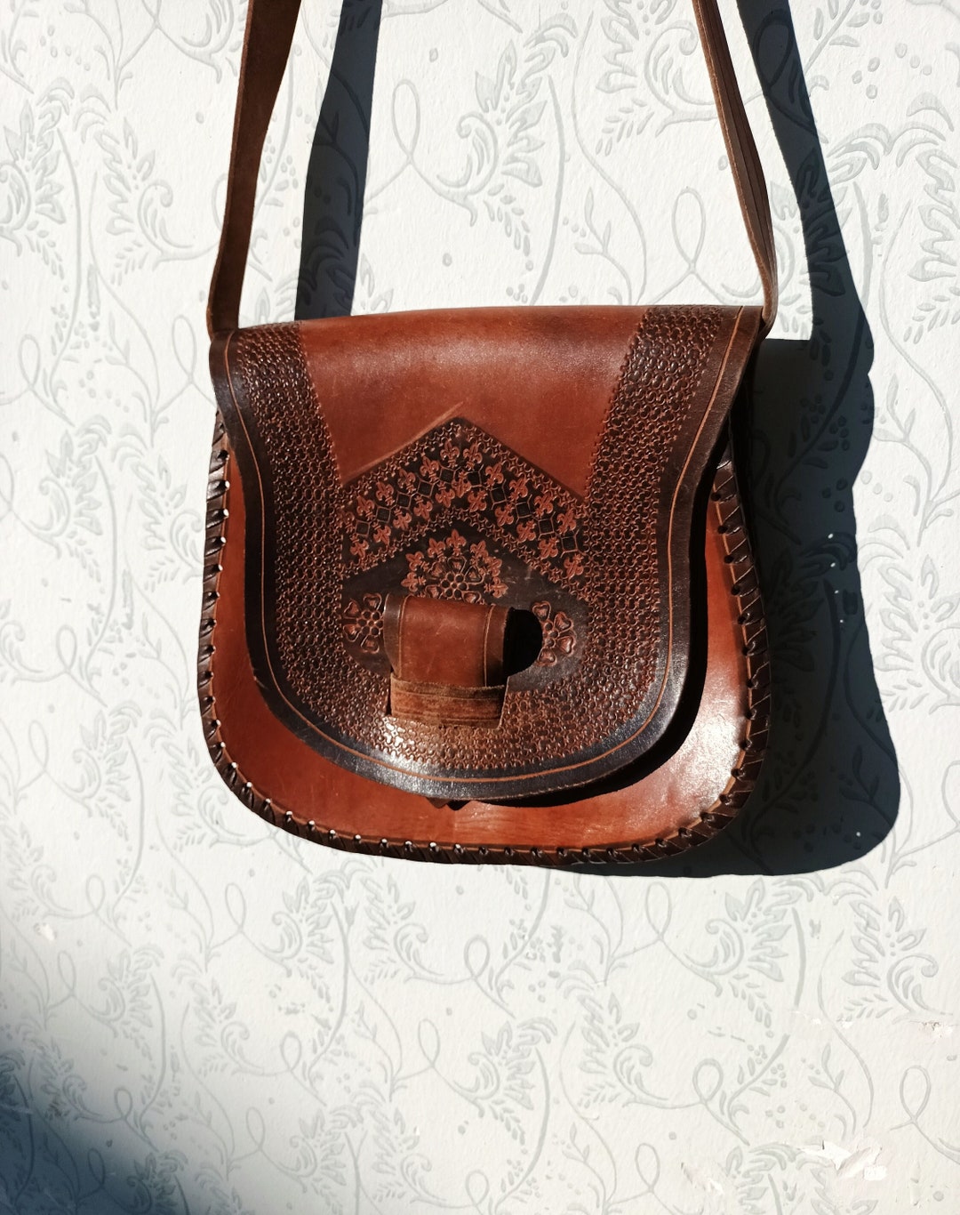 Tooled Leather Shoulder Bag, 70s Boho Brown Leather Purse - Etsy