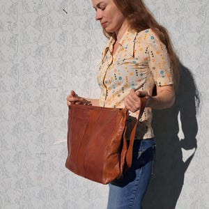 90s Oversized Italian Leather Shoulder Bag by Giudi Vintage Large Brown ...