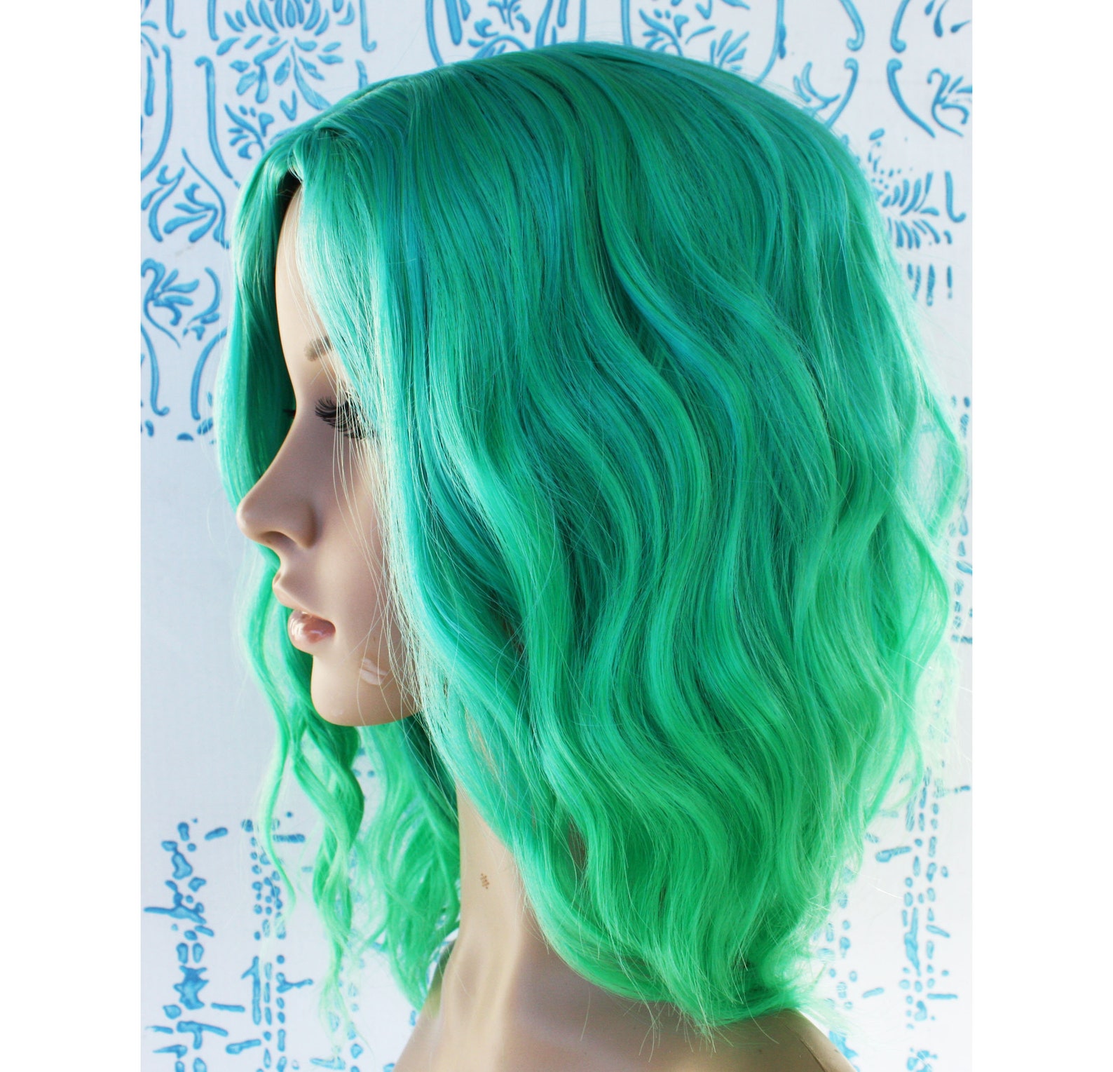 Light Turquoise Green Ombre Wavy Wig. Turquoise Green Shoulder - Etsy