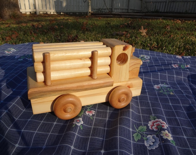 Wooden Logging Truck | 100% Natural Beechwood | Eco-friendly Montessori ...