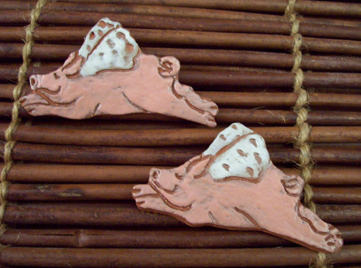 Pottery Flying Pig Pins, Ceramic Original Design Brooch, Pink Pigs With ...