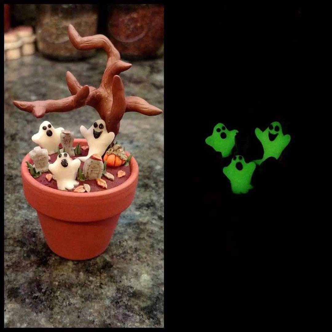 Miniature Glowing Ghost Graveyard Scene in Terra Cotta Pot - Etsy