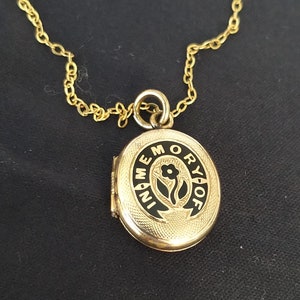 Antique Victorian Solid Gold Memorial Locket & Gold Chain - Engagement ...