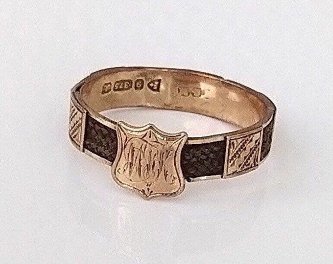 Antique Gold Memorial Ring With Engraved Foliate Panels - Etsy