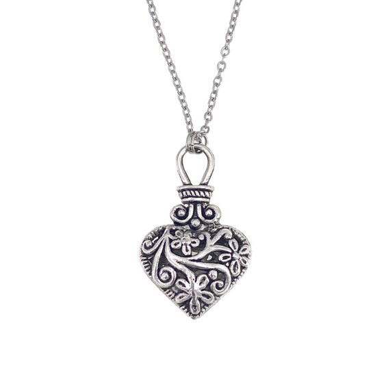 Filigree Heart Pendant Filigree Heart Necklace Heart - Etsy