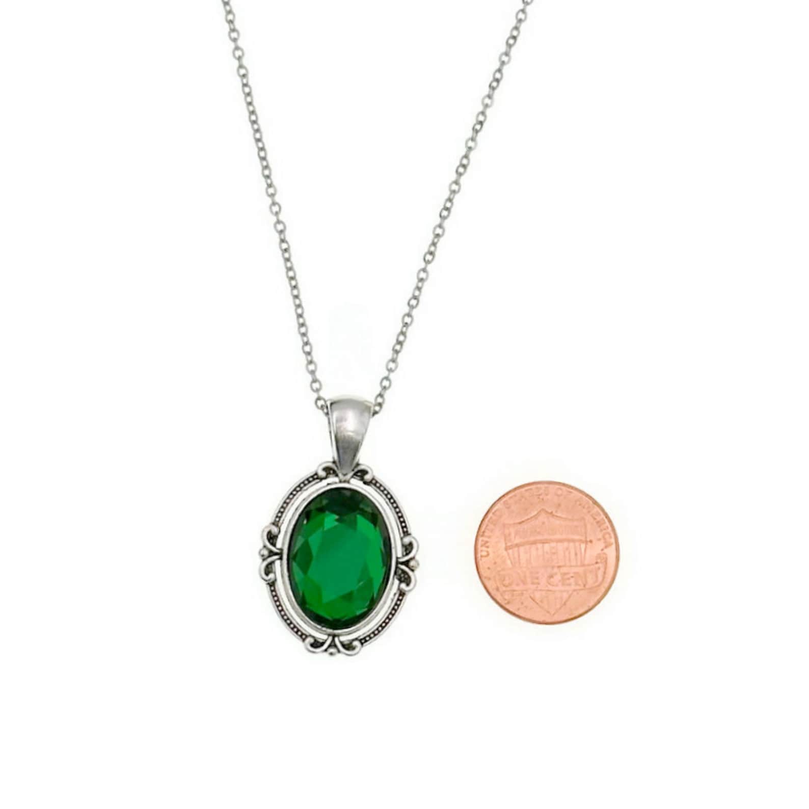 Emerald Green Pendant, Green Pendant Necklace, Oval Green Pendant ...