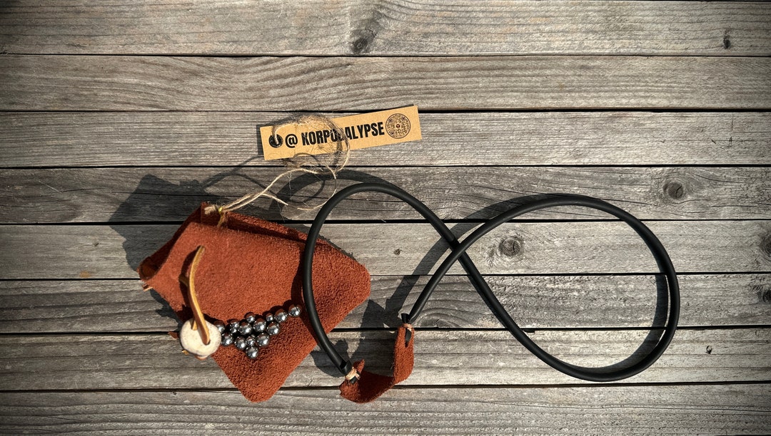Custom Made Frameless Slingshot With Leather Bag - Etsy