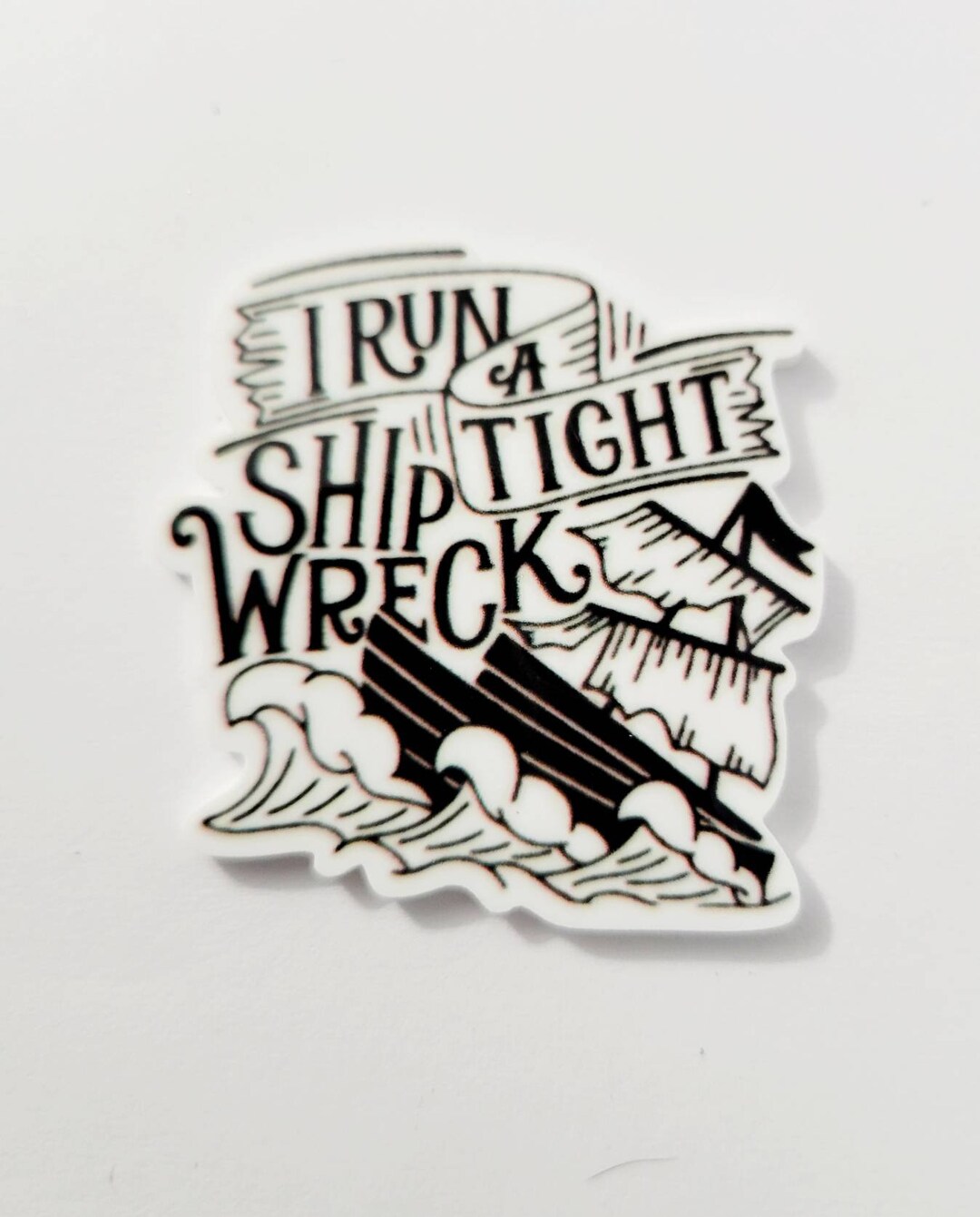 I Run A Tight Ship Wreck Needle Minder - Etsy