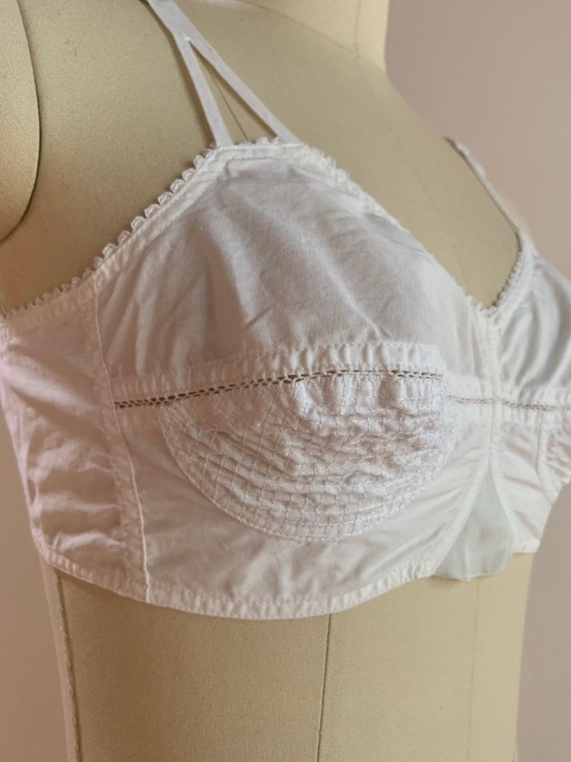 1950s Womens White Cotton Pinup Bullet Bra 34 B