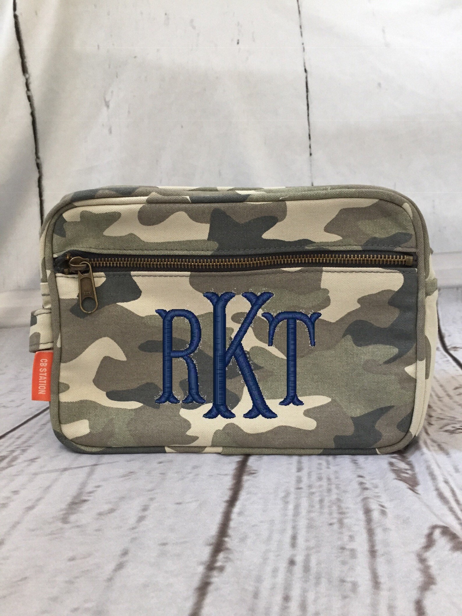 Monogrammed Dopp Kit Camo Canvas Personalized Dopp Kit - Etsy