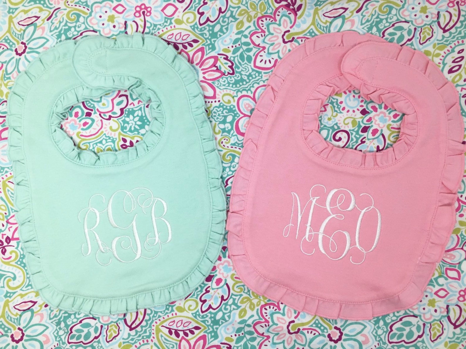 Monogrammed Bib With Ruffle Baby Shower Gift Personalized - Etsy