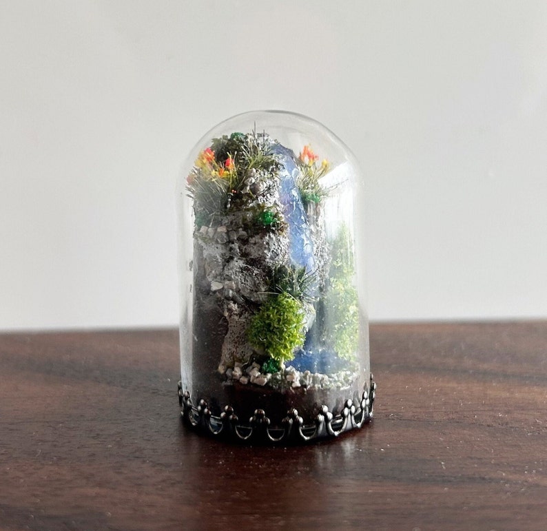 Tiny Mountain Waterfall Diorama / Micro Diorama / Huangshan/ - Etsy