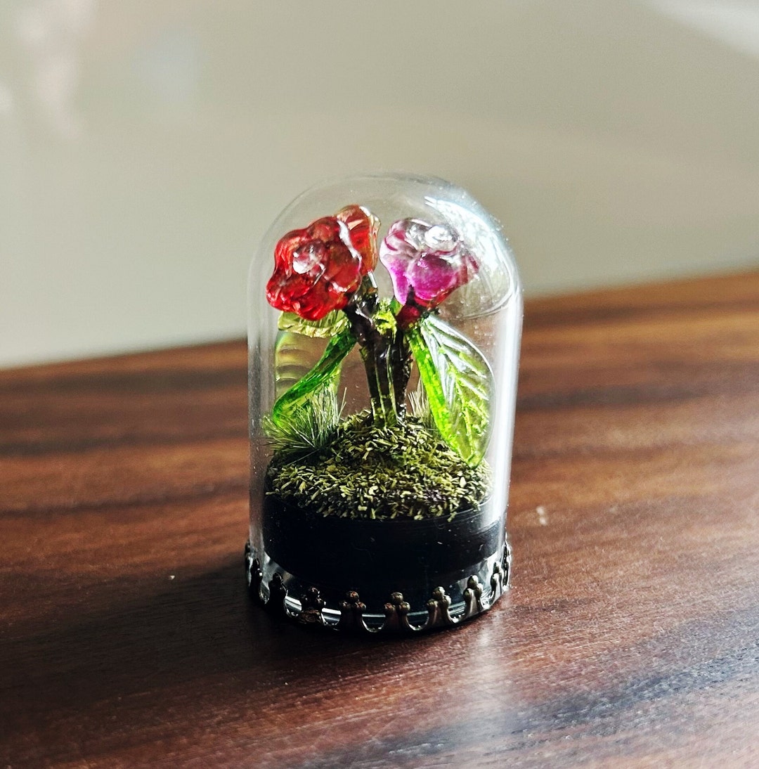 Tiny Lighted Flowers / Micro Diorama / Fairy Garden / Glass Terrarium ...