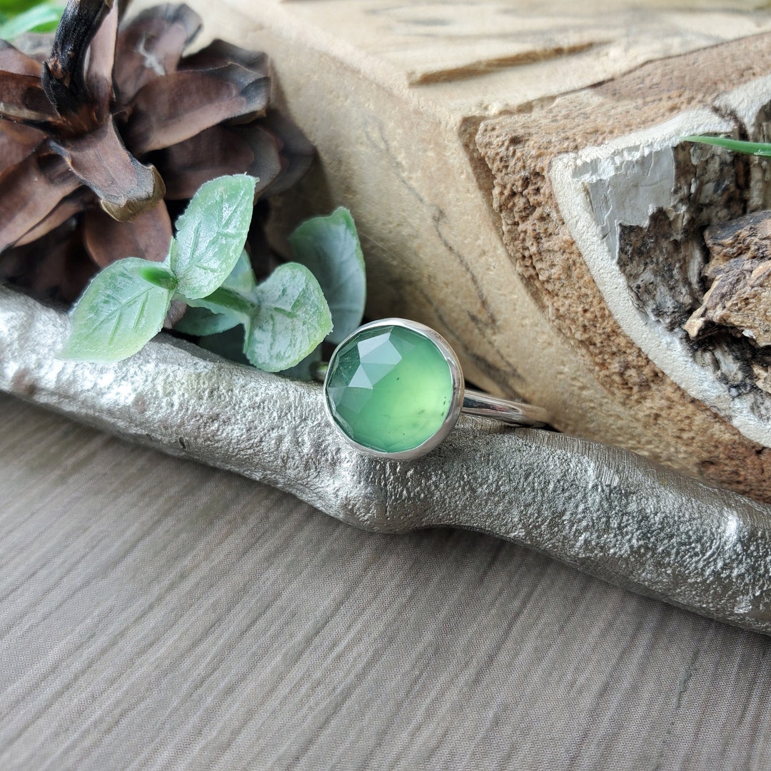 Serpentine Ring, Sterling Silver, Round, Simple Green, Genuine Serpentine, Faceted Serpentine ...