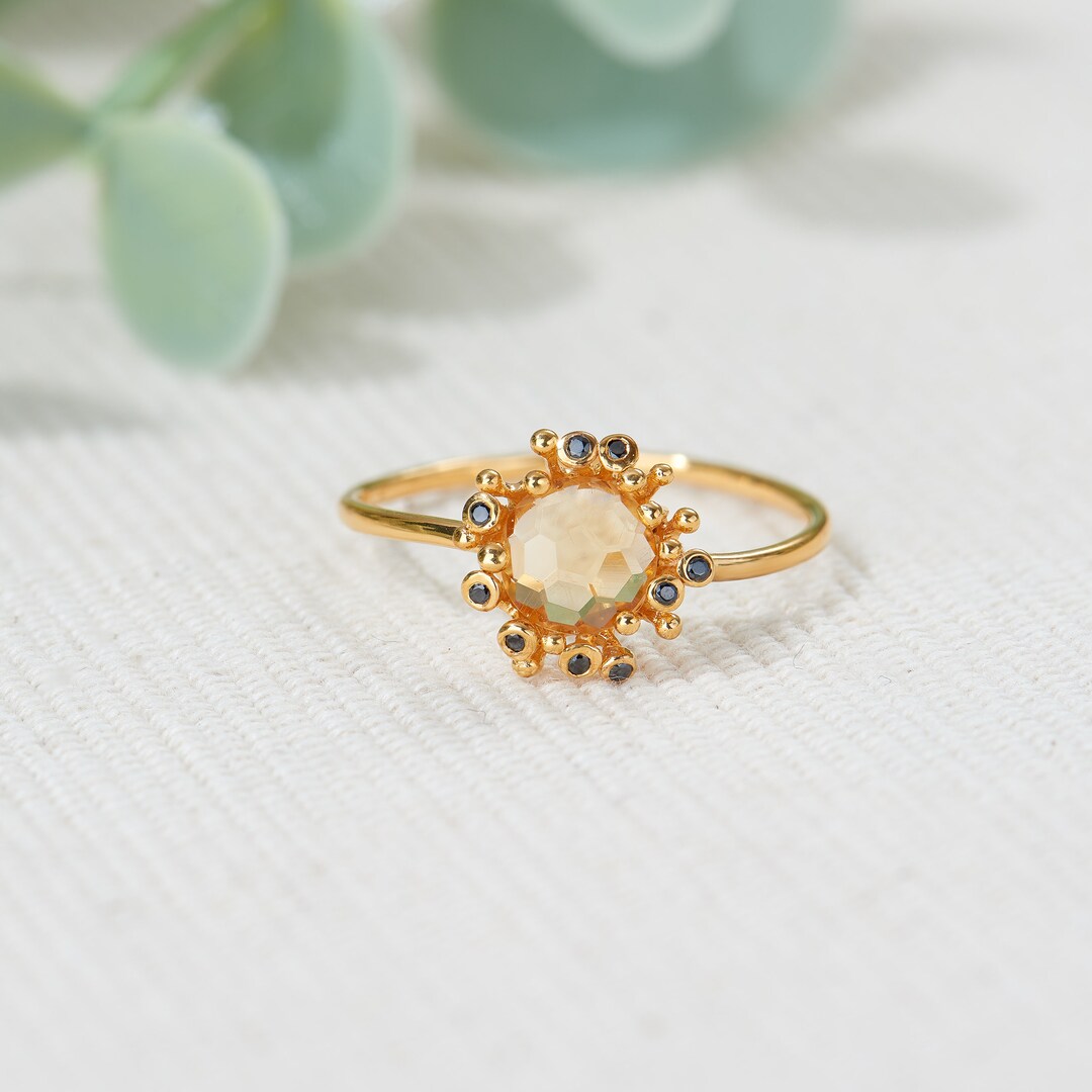 Round Citrine Gold Ring, Citrine Ring, Citrine Ring Gold, Gold Citrine ...