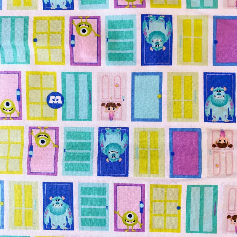 Monster inc doors - Etsy México