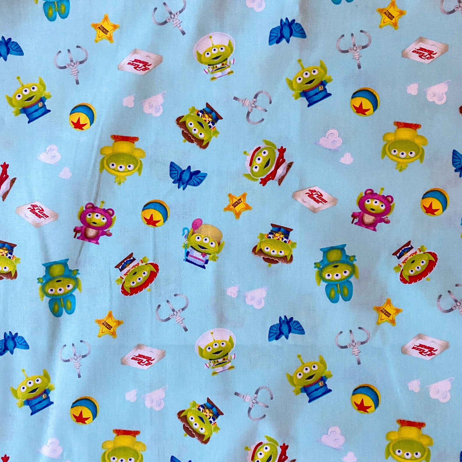 NEW Disney PIXAR Toy Story Aliens 100% Cotton Fabric ships - Etsy