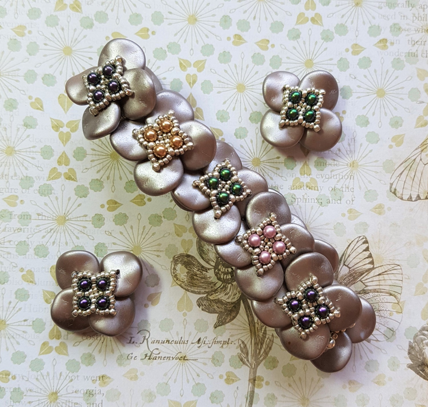 Beading Pattern Band of Clover Bracelet Beadwork Tutorial - Etsy