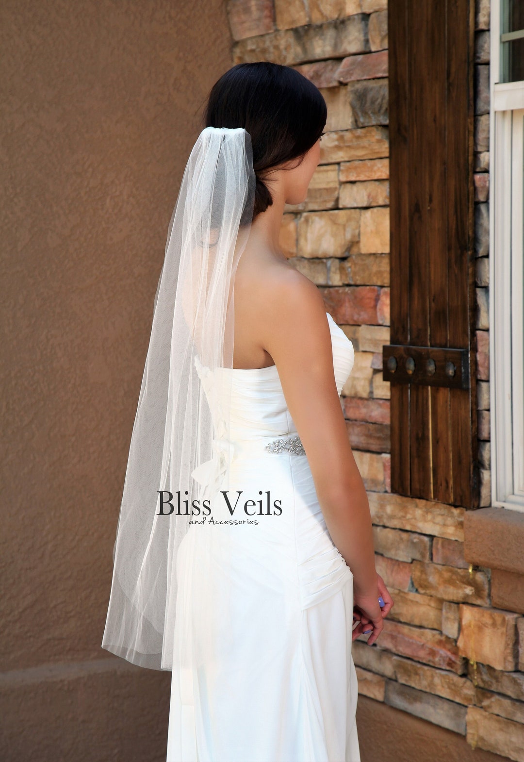 Sheer Simple Fingertip Wedding Veil Minimal Veil Plain Edge Veil Fast ...