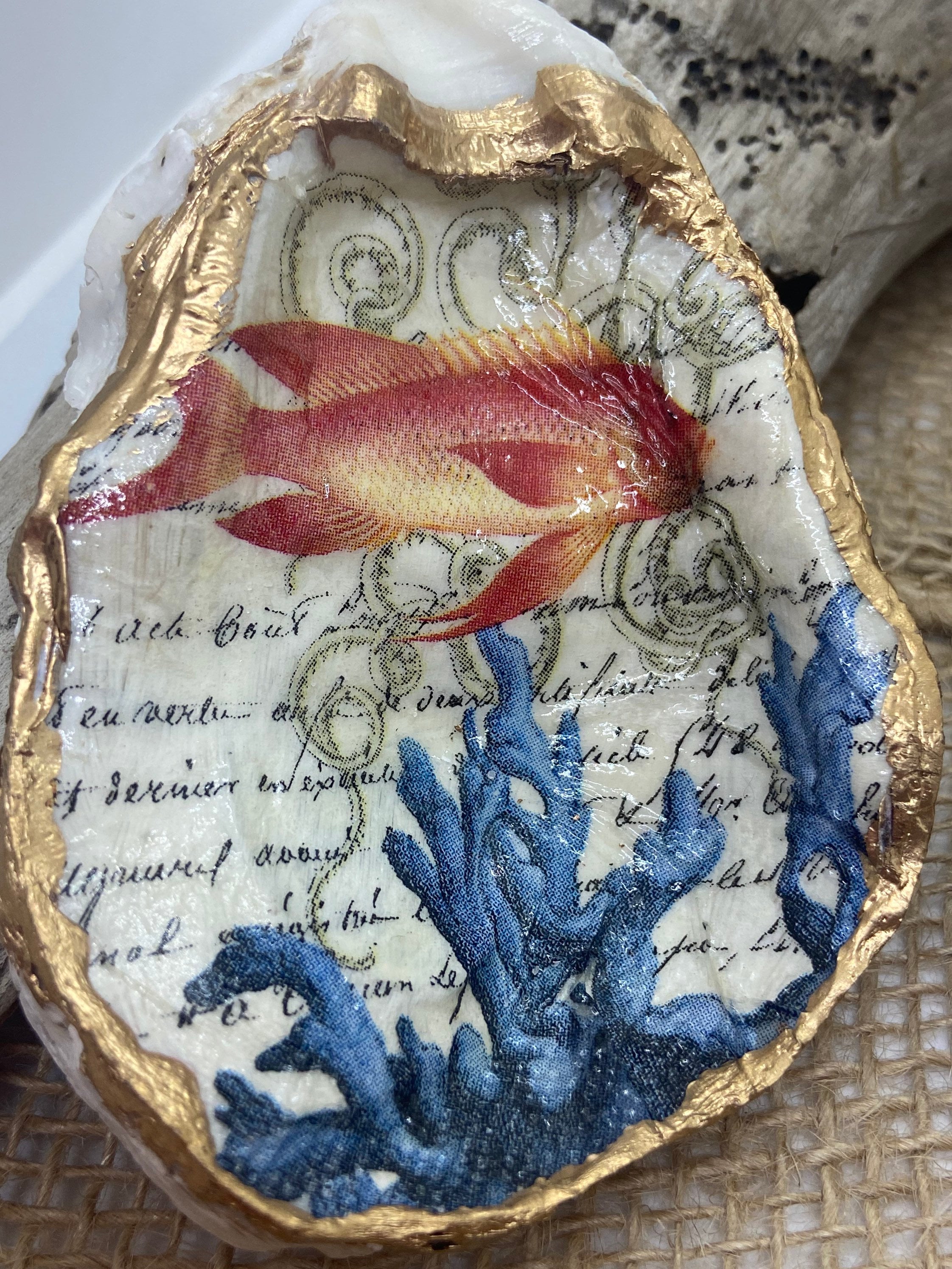 Oyster Shell Trinket Dish Decoupaged Fish Oyster Art - Etsy.de