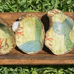 Oyster or Clam Shell Trinket Dish, Decoupaged Mermaid, Oyster Art ...