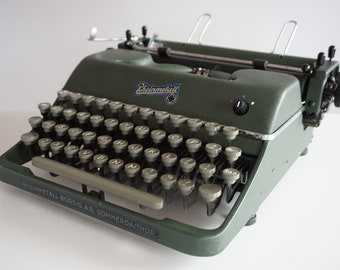 Green typewriter | Etsy