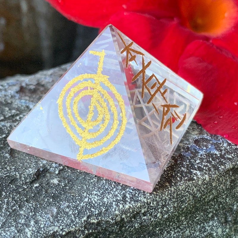 Reiki crystals - Etsy