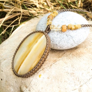 Yellow Banded Agate Macrame Necklace Large Agate Gemstone - Etsy