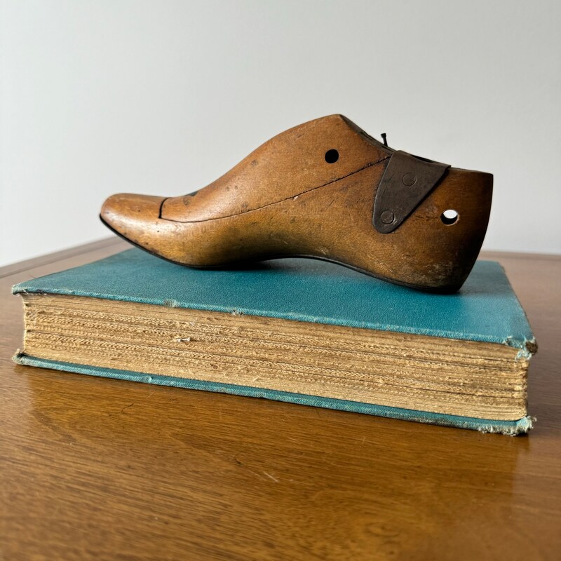 Wooden Shoe Form - Etsy