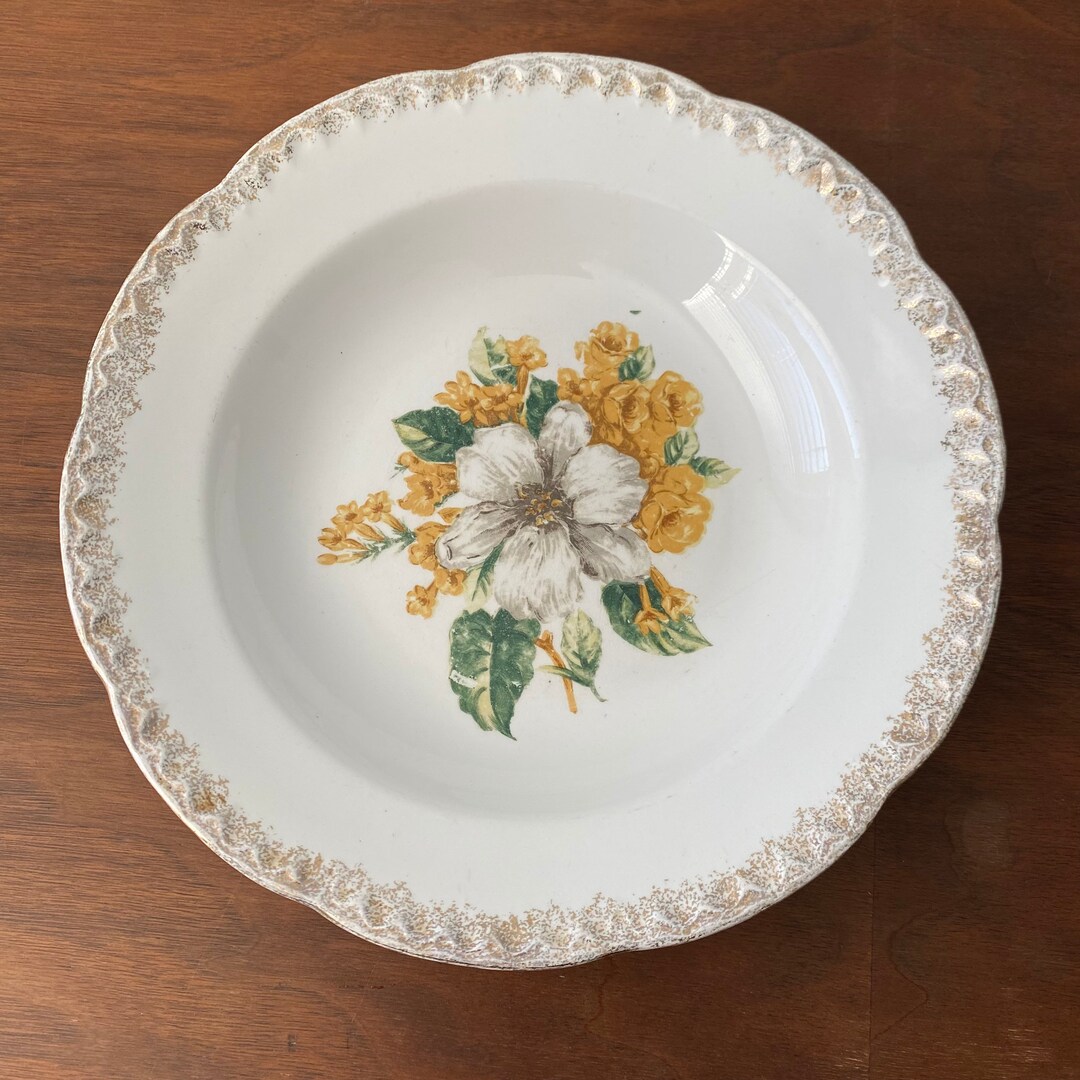 Vintage Esco Japan Serving Bowl with Gold Fleck Rim and White and ...