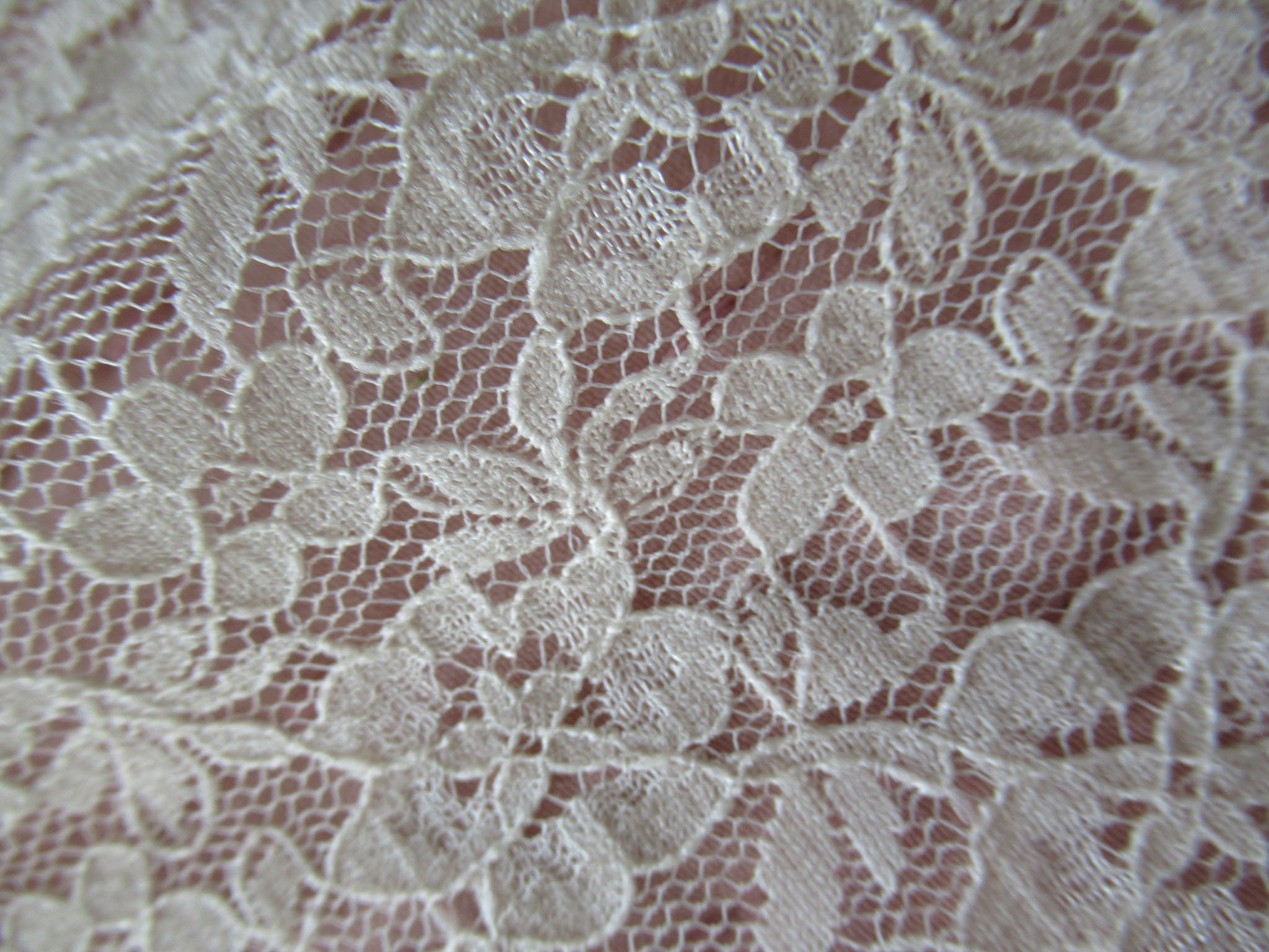 Tejido de encaje Chantilly color crema 1 1/2 yd. | Etsy