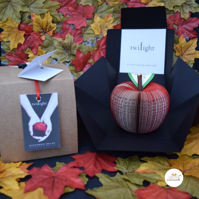 Twilight Saga Book Apple – Twilight Fan Gift – Romantic Gift for ...